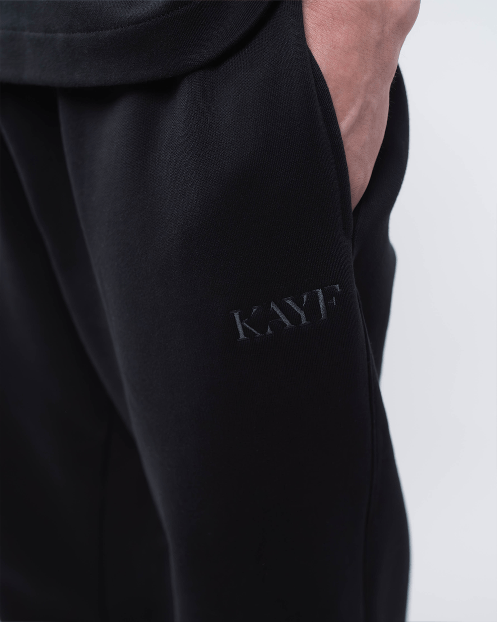 KAYF Jogger "Black Beauty": Stylish Comfort for Active Lives | Kayf